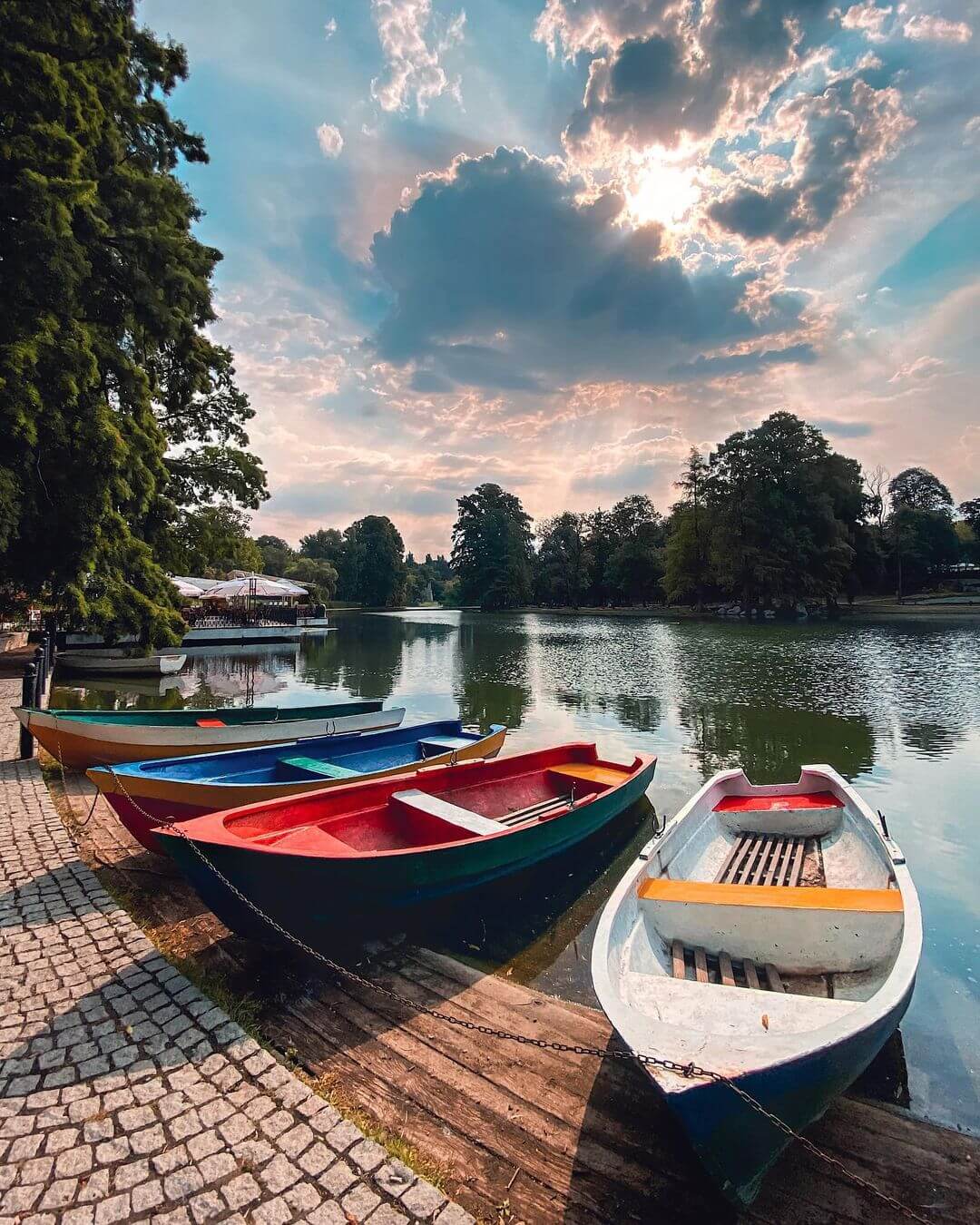 Parcul Nicolae Romanescu 🌳 din Craiova, jud. Dolj | Fermoar