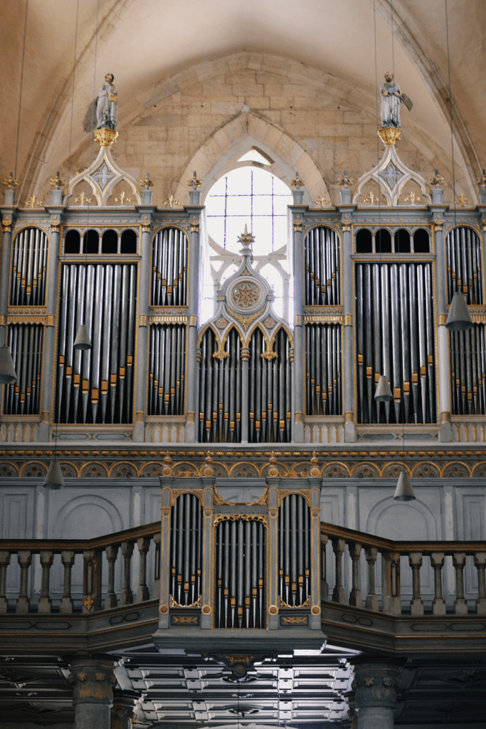 Catedrala Romano-Catolică Sfântul Mihail din Alba Iulia ⚜️ din Alba ...